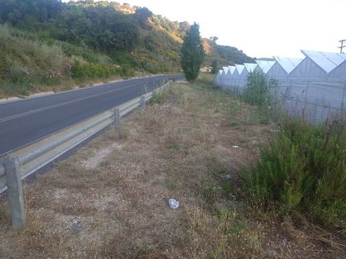 ΟΙΚΟΠΕΔΟ ΣΤΟΝ ΕΠΑΡΧΙΑΚΟ ΓΑΖΙ - ΚΡΟΥΣΩΝΑ (ΠΟΥΛΗΘΗΚΕ) - Istosgroup